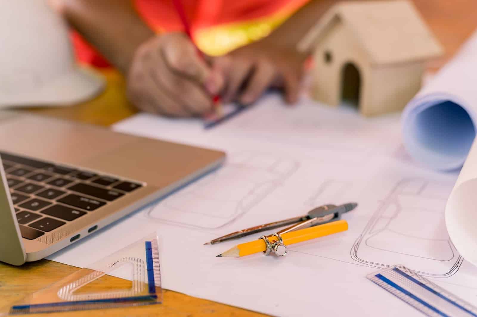 Difference Between Budget Quotation and Bid | DESCCO Construction